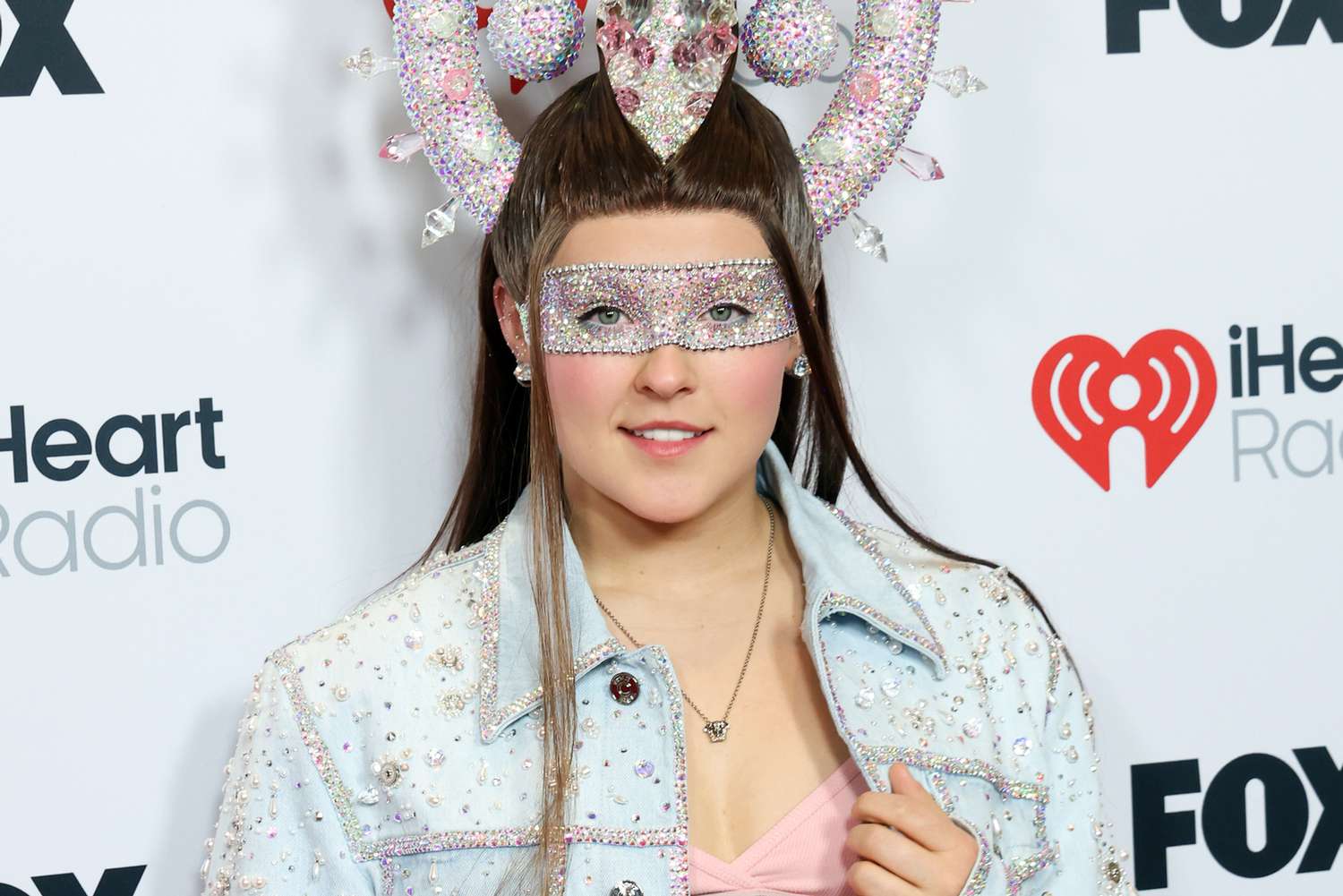 JoJo Siwa Net Worth Hits $20 Million: From Dance Moms Kid to ...
