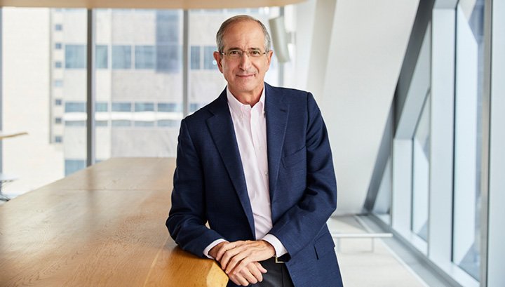 Who Is the CEO of Comcast: Brian Roberts, the Billionaire Who Built a ...